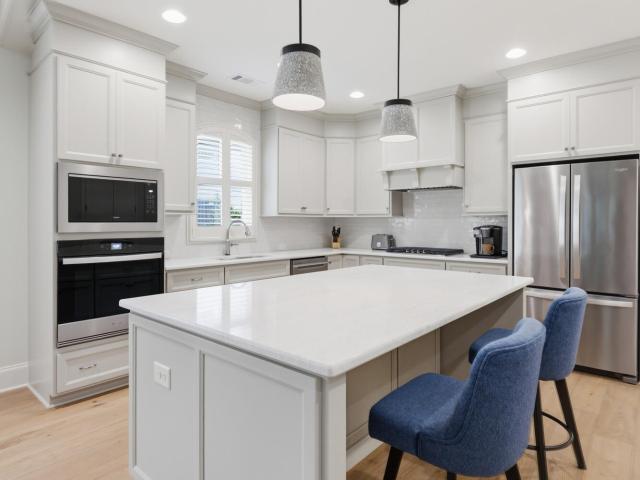 6034 Kirkwall Court