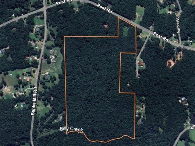 6035 Post Rd, Douglasville, GA 30135