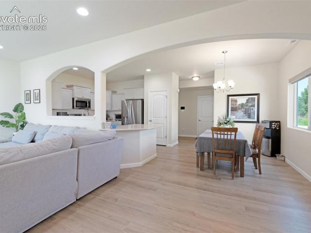 6035 White Wolf Point