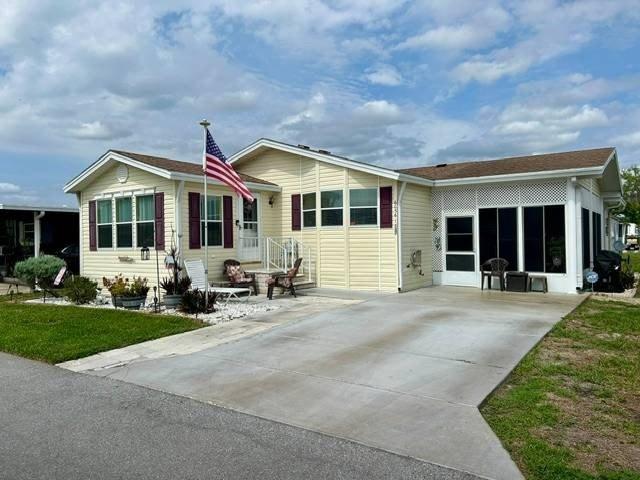 6036 Concordia Ave Unit 137, New Port Richey, FL 34653