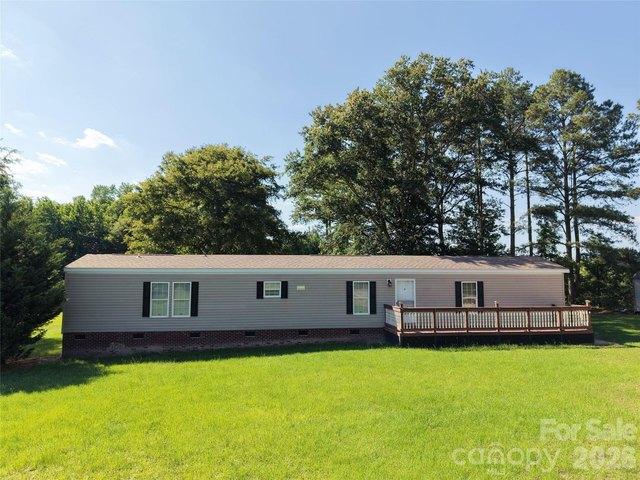 6036 Highway 742 S, Wadesboro, NC 28170