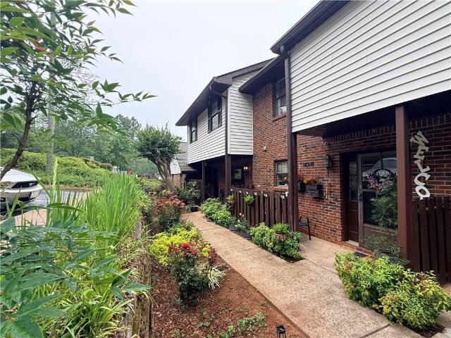 6036 Wintergreen Road