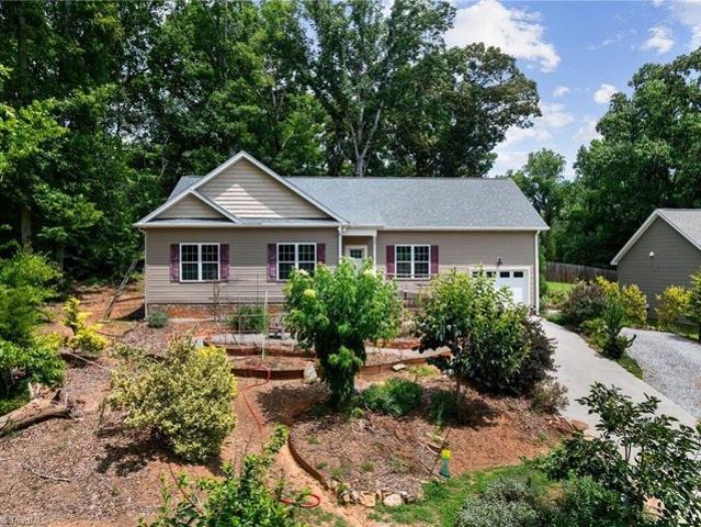 6037 Lura Rd, Winston Salem, NC 27104