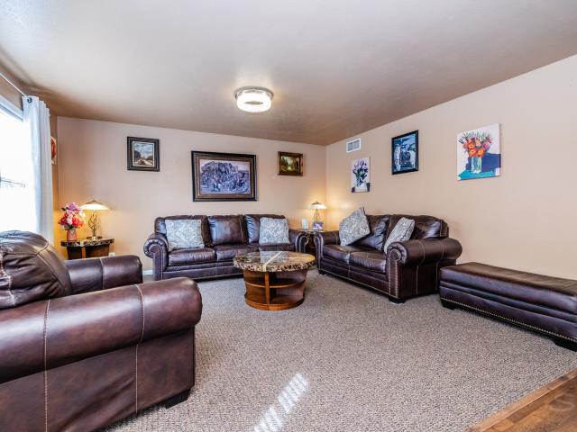 6038 Nimtz Road