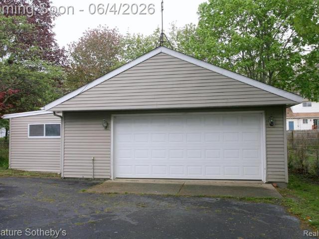 6038 S Main Street