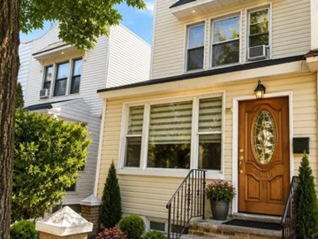 6039 Cooper Ave, Glendale, NY 11385