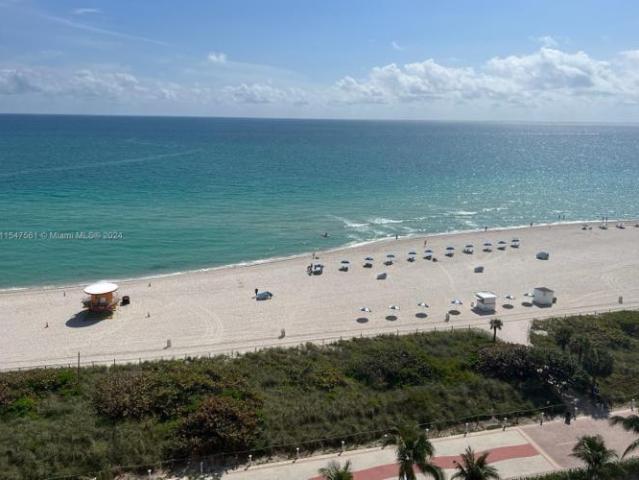 6039 Collins Ave #1401, Miami Beach, FL 33140