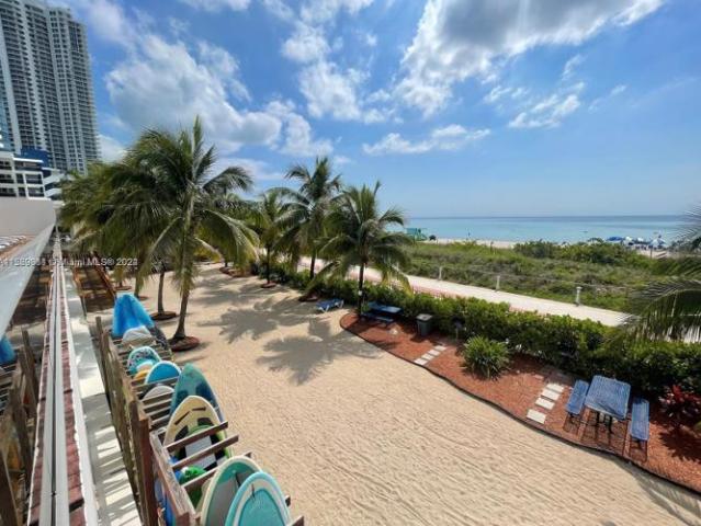 6039 Collins Ave #1712, Miami Beach, FL 33140