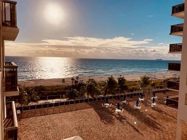 6039 Collins Ave #604, Miami Beach, FL 33140