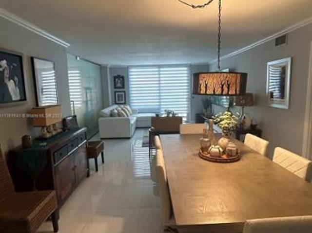 6039 Collins Ave #901, Miami Beach, FL 33140