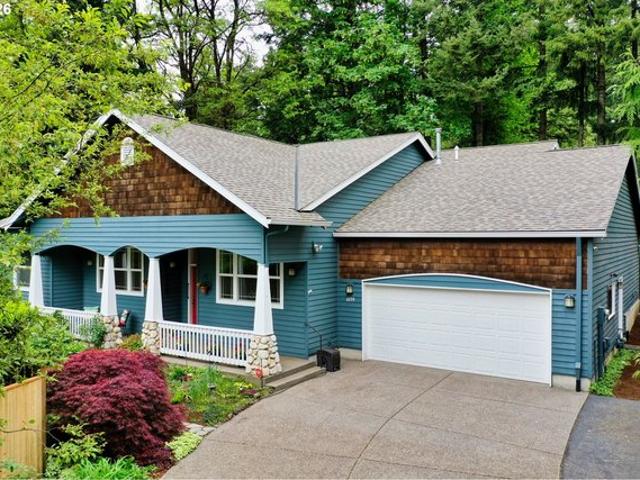 6039 SW Haines St, Portland, OR 97219