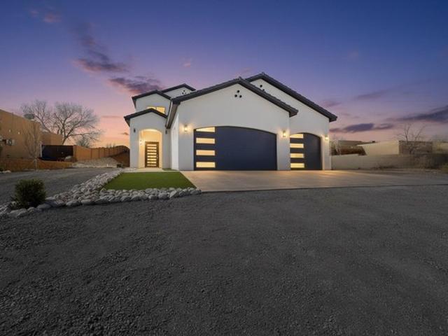 6030 Miller Rd NE, Rio Rancho, NM 87144