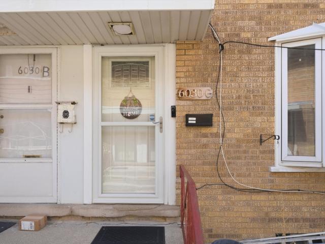 6030 N Winchester Avenue # C