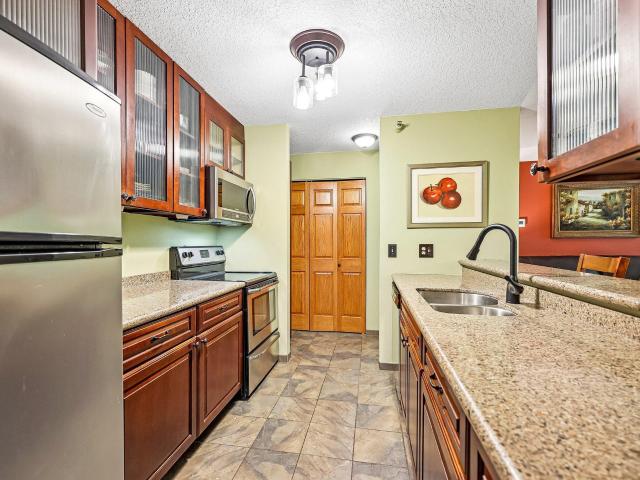 6030 Chasewood Parkway # 201