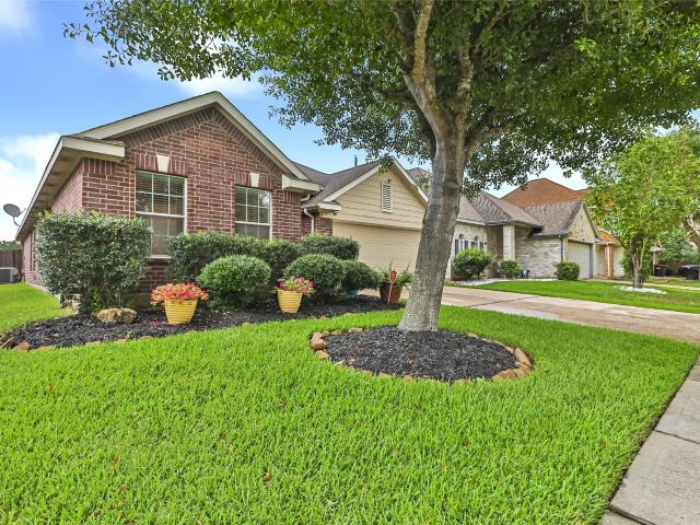 6030 Sandy Creek Drive