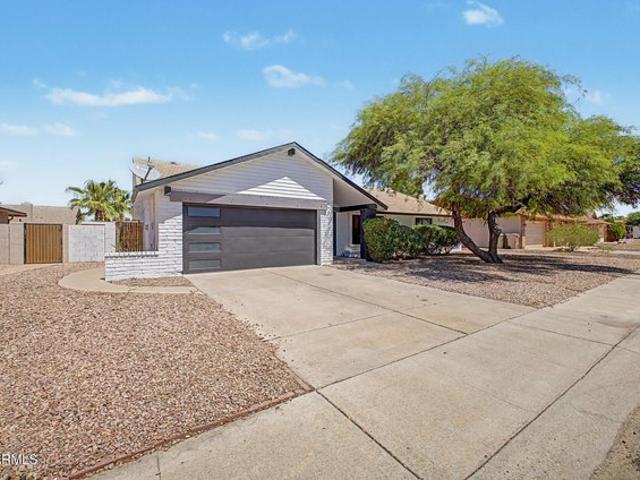 6030 W Riviera Dr, Glendale, AZ 85304