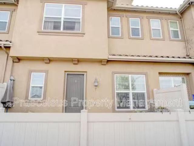 60311511 1330 Santa Liza Ave #7
