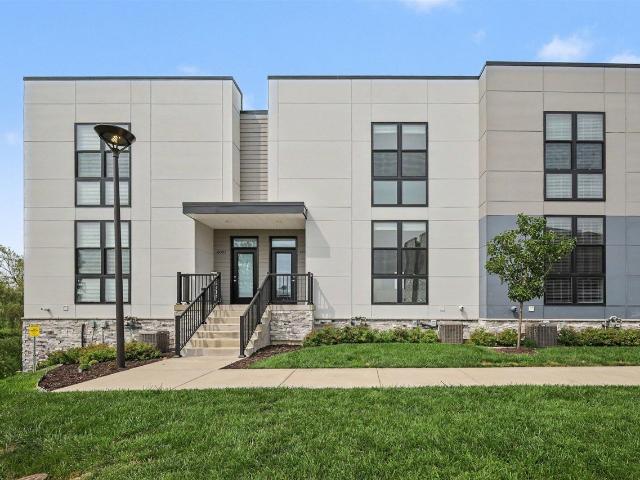 6031 Port View Drive