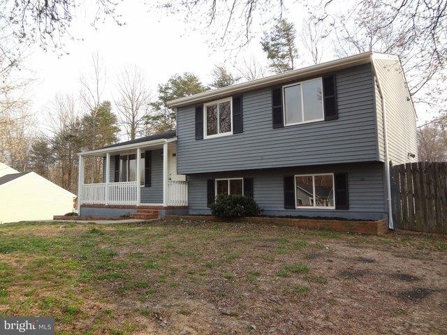6032 Windsor Dr, Fredericksburg, VA 22407