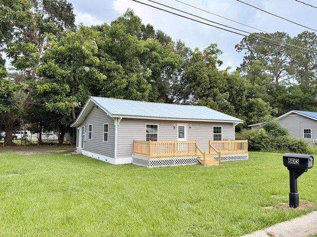 603 8th St SW, Moultrie, GA 31768