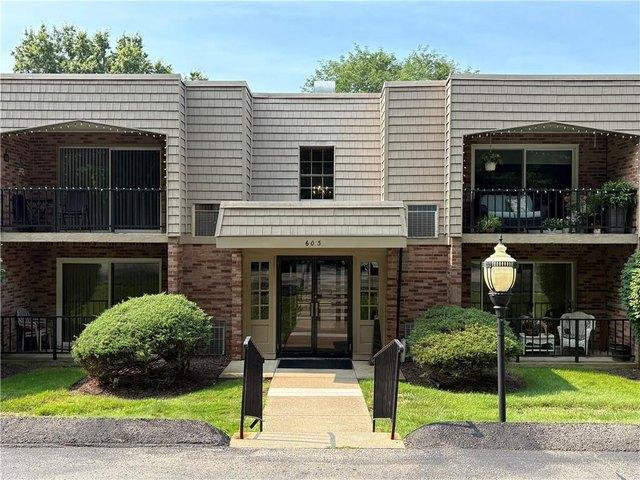 603 Calais Dr Apt 2108, Pittsburgh, PA 15237