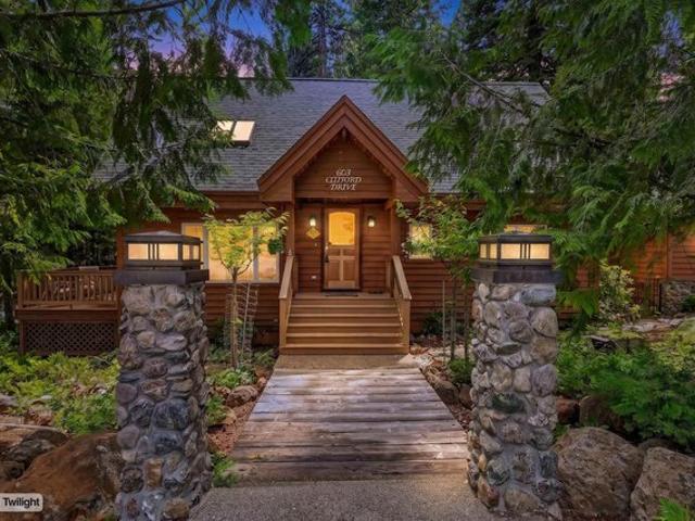 603 Clifford Dr, Lake Almanor, CA 96137