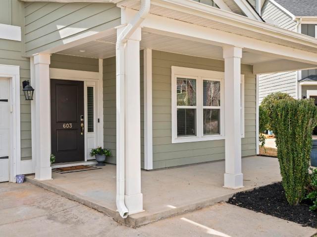 603 Creekside Bluff Court