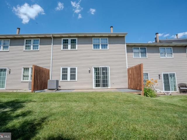 603 Bentwood Lane