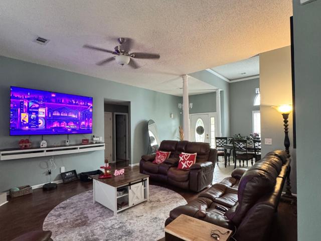 603 E 48Th Street 243