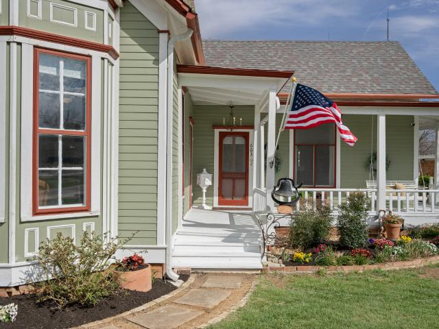 603 E 7th St, Georgetown, TX 78626 | MLS #3011