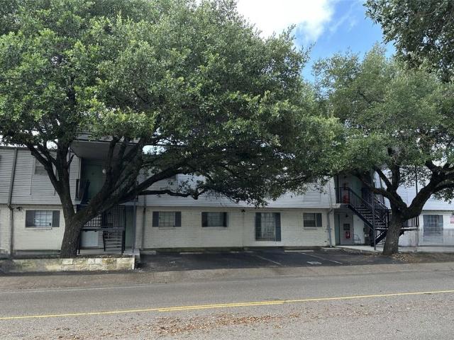 603 E 29th Street 7