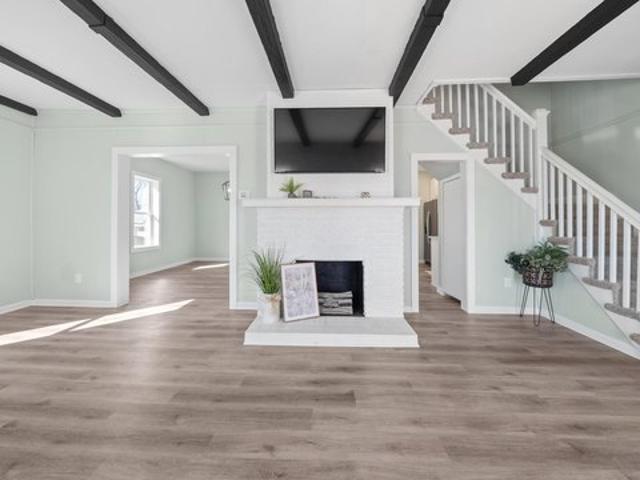 603 E Chestnut St, Delmar, MD 21875