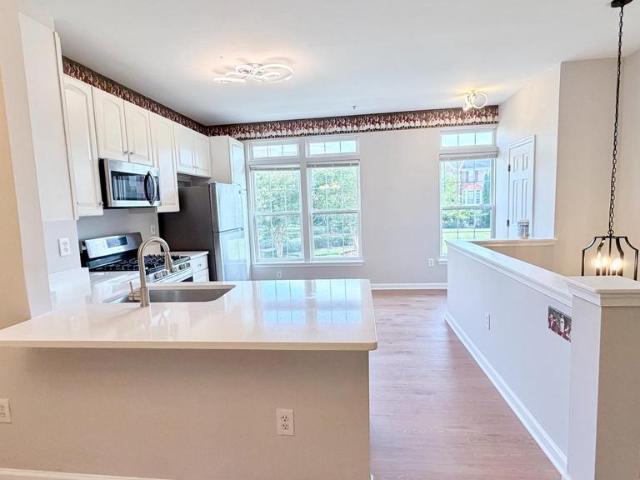 603 Eisenhower Drive