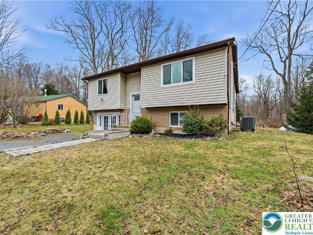 603 Forest Dr, Tobyhanna, PA 18466 | MLS #774422 | Compass