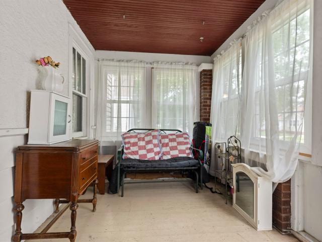 603 Frances Avenue