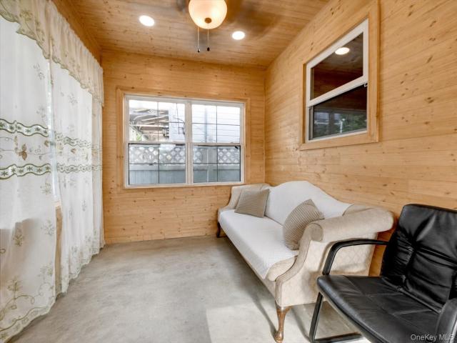 603 Harding Park