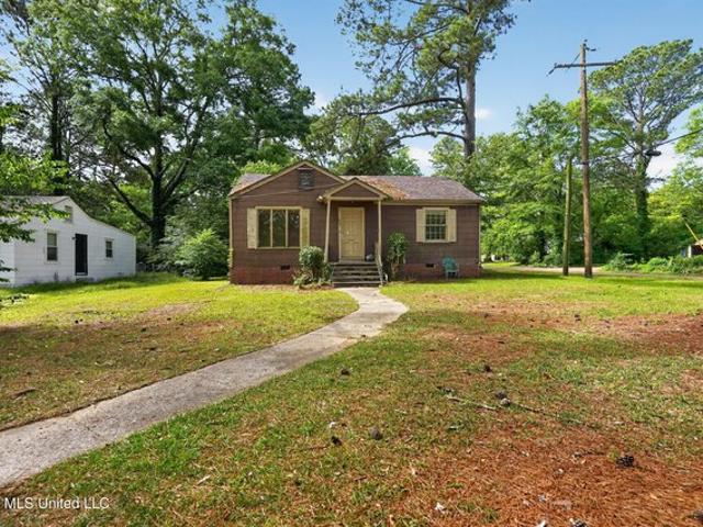 603 Launcelot Rd, Jackson, MS 39206
