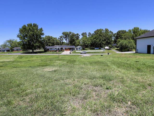 603 Lakeview Drive