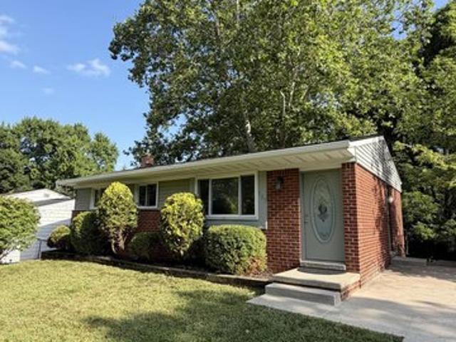 603 Manor Dr, Ann Arbor, MI 48105