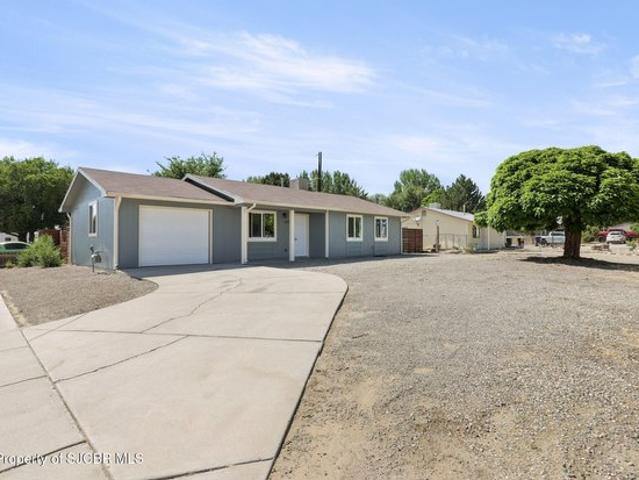 603 N Kirby St, Bloomfield, NM 87413