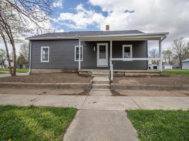 603 N Residence St, Winchester, IN 47394
