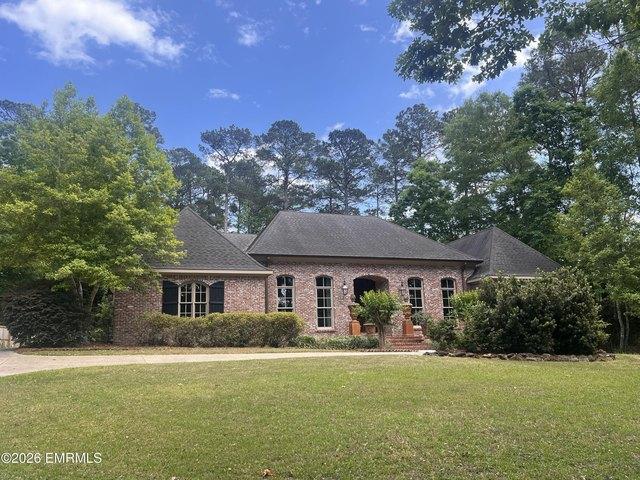 603 Northwood Commons Dr, Meridian, MS 39305