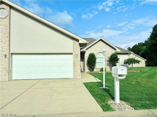 603 S Raccoon Rd Unit 1, Austintown, OH 44515