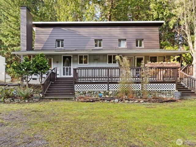 603 Shelter Bay Dr, La Conner, WA 98257