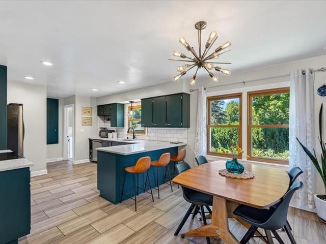 603 Paul St, Sun Prairie, WI 53590