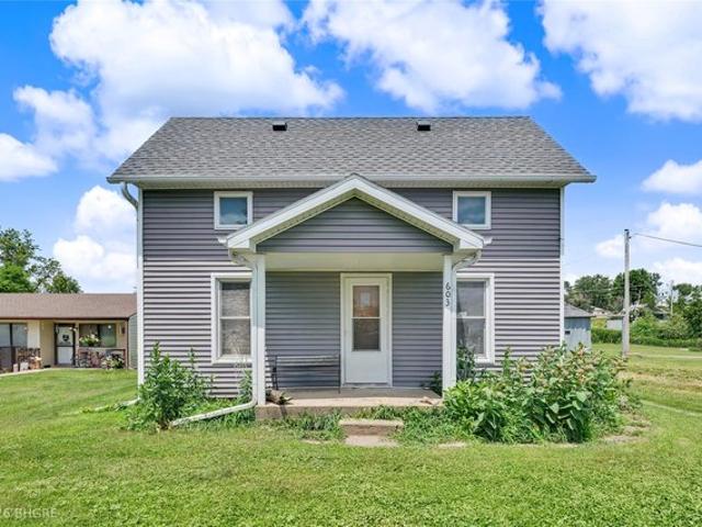 603 Pacific St, Ladora, IA 52251