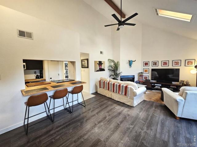 603 Park Street # 304