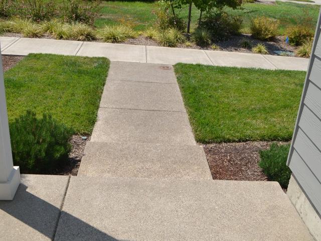 603 pickering ln