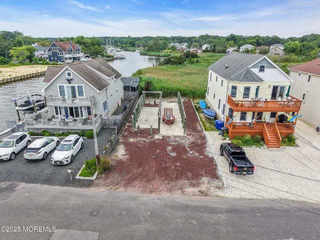 603 Riverside Drive