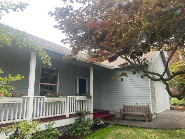 603 Ridgeview Court